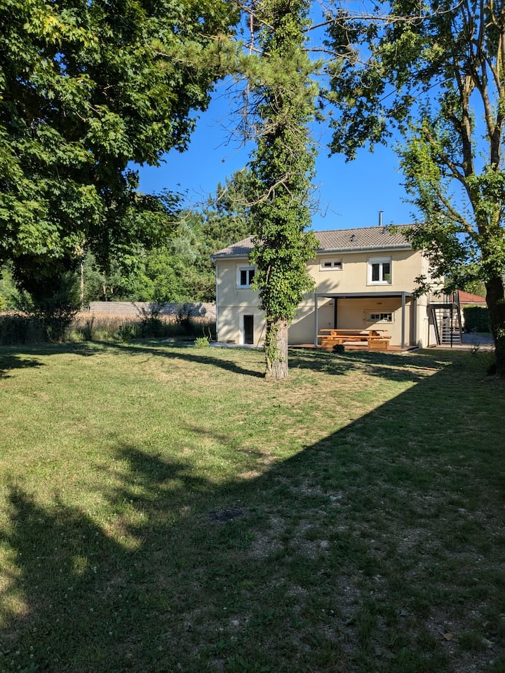 Maison Entière, Grand Terrain - Commercy