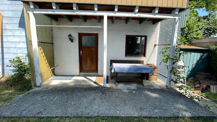 1-zimmer Apartment Mit Garten - Moosach