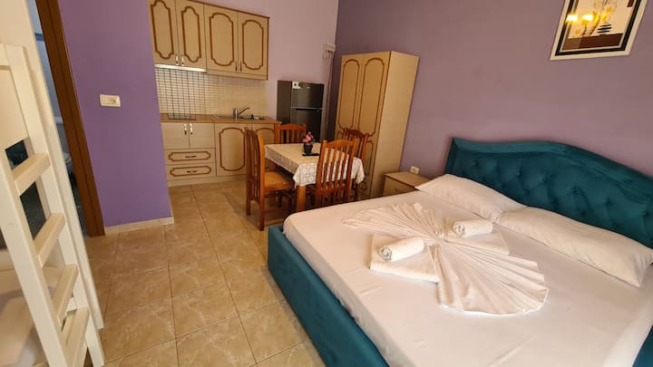 Quadruple Room, With A Terrace - Ksamil