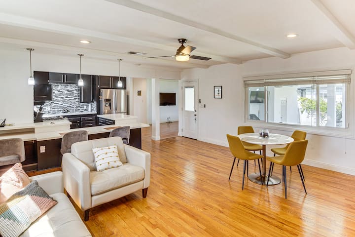10 Min To Sofi | World Cup 2br W/ Yard - Culver City