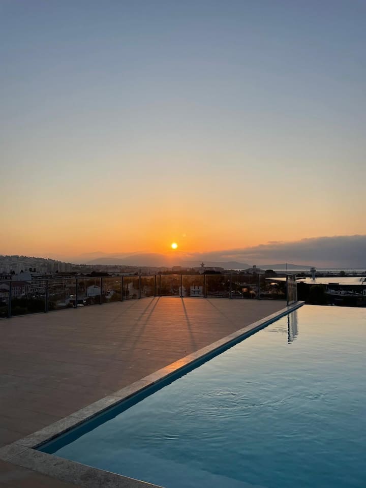 Piscine Rooftop Résidence Neuve - Saint-Paul-de-Vence