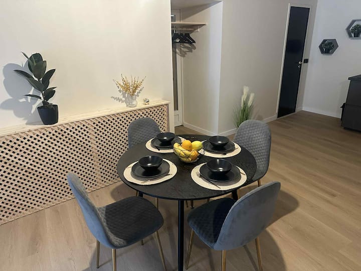 Mugav Peatus Kesklinnas + Park - Tallinn