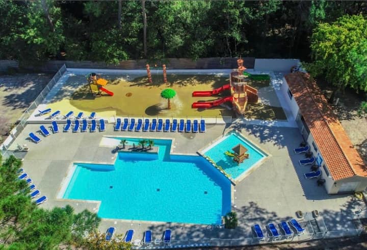 Mobil Home Dans Un Camping 4* - Royan