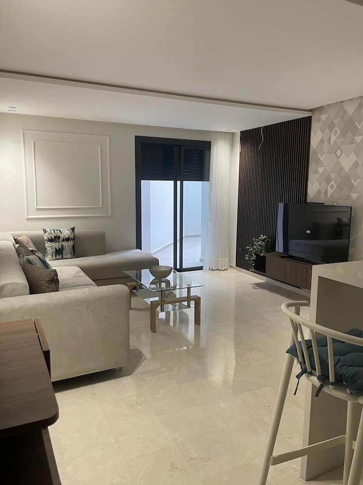 Premium Large Studio 5-min Walk To Stadium - Casablanca