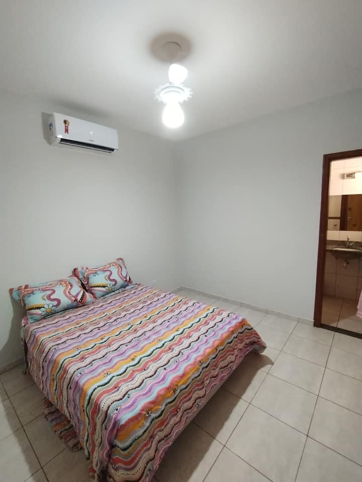 2 Minutos Do Aeroporto- 3 Qtos Com Ar, 3 Banheiros - Campo Grande