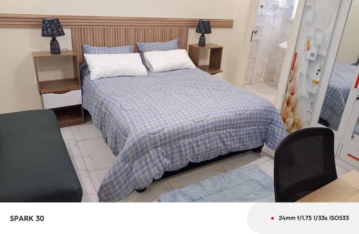 Suite Avec Chambre Et Salon - Lubumbashi