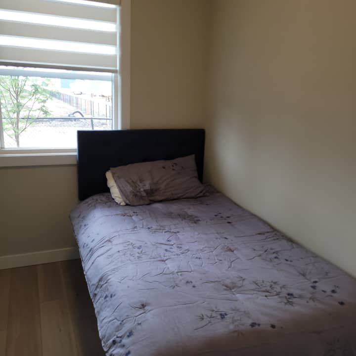 Private Bedroom With Ensuite - Chestermere
