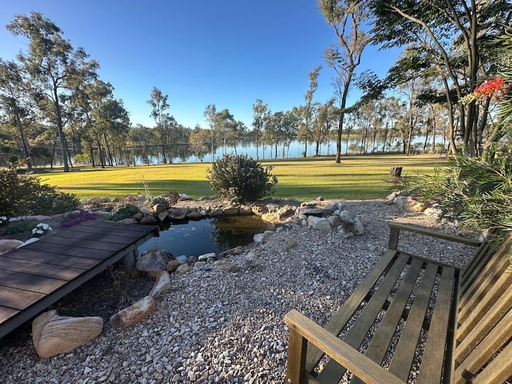 Wake And Lake Guest House - Gatton