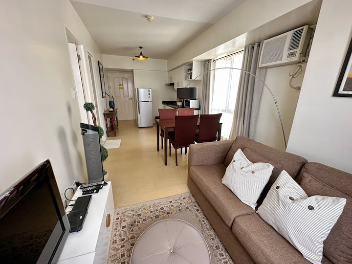 1bedroom Corner Condo Unit It Park Cebu - Cebu