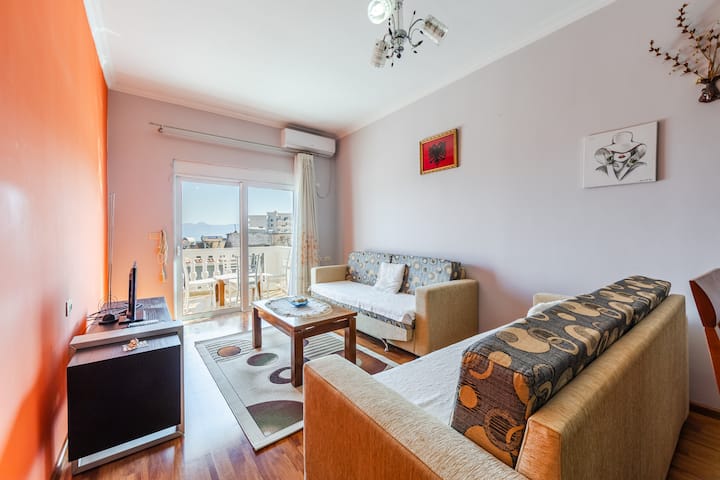 Urban Sea Escape | 1br With Beach Access - Sarandë