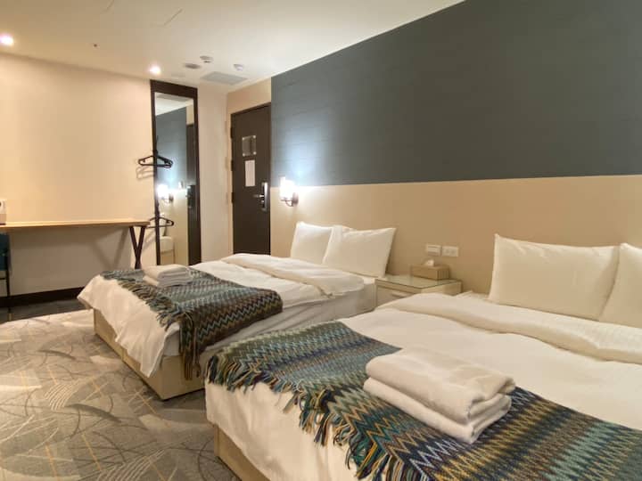 Fresh Quadruple Room|comfortable Mrt Ximen 318 - Taipei City