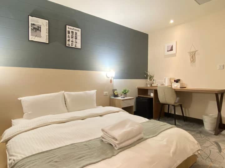 Cozy Double Room | Ximen, Taipei 19 - Taipei