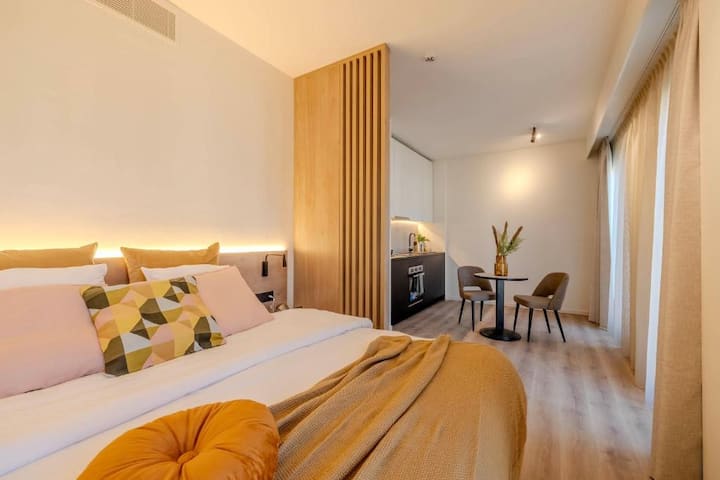 Stay At Brussels Deluxe 1 - Schaerbeek