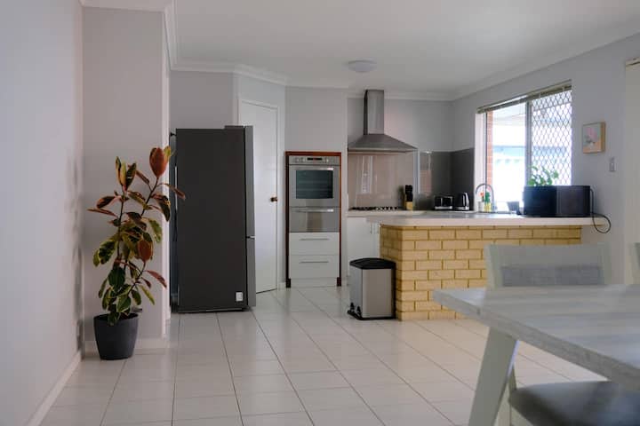 Pan House | Swan Bnb Management - Western Australia