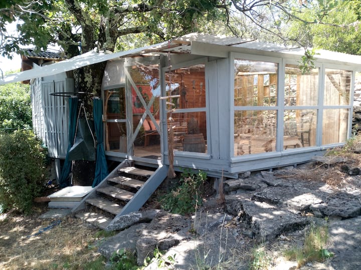 Chalet Banassac, Lieu Atypique Et Sauvage. - Saint-Ambroix