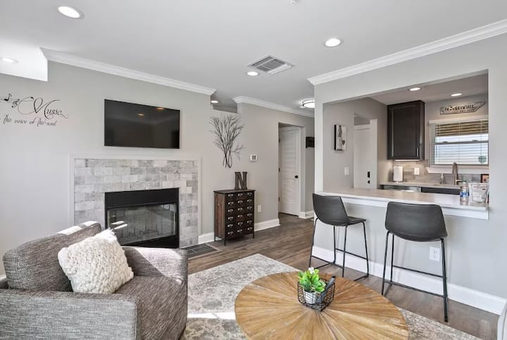 The Perfect Note 
| Pool & Walkable To Broadway - Nashville, TN