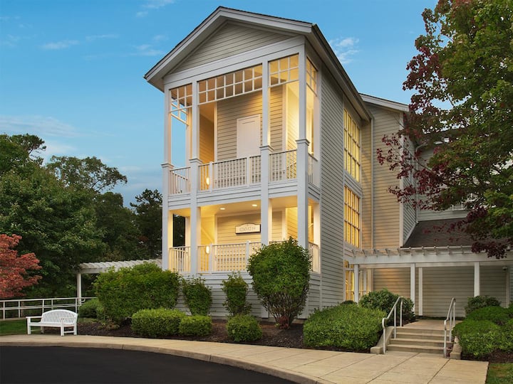 Marriott's Fairway In New Jersey 2 Bedroom Villas - Storybook Land, Egg Harbor Township