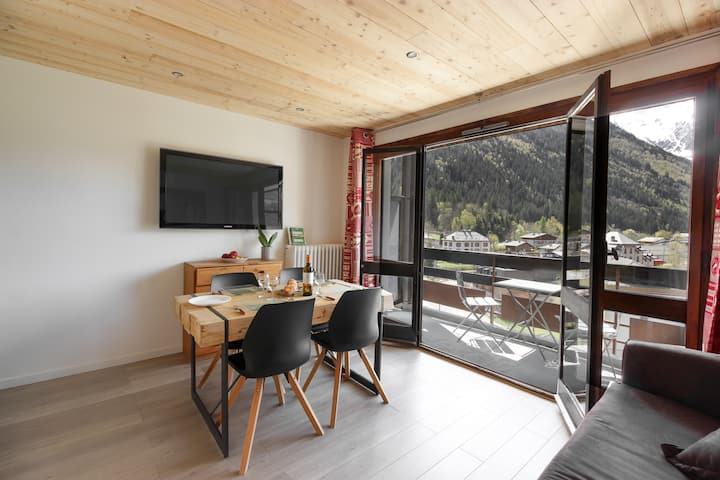 Confort & Balcon • Vue Montagne à Chamonix - Chamonix-Mont-Blanc