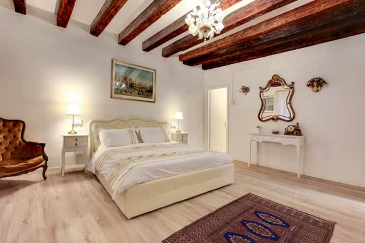 Central Doge Palace Apartment - Venice