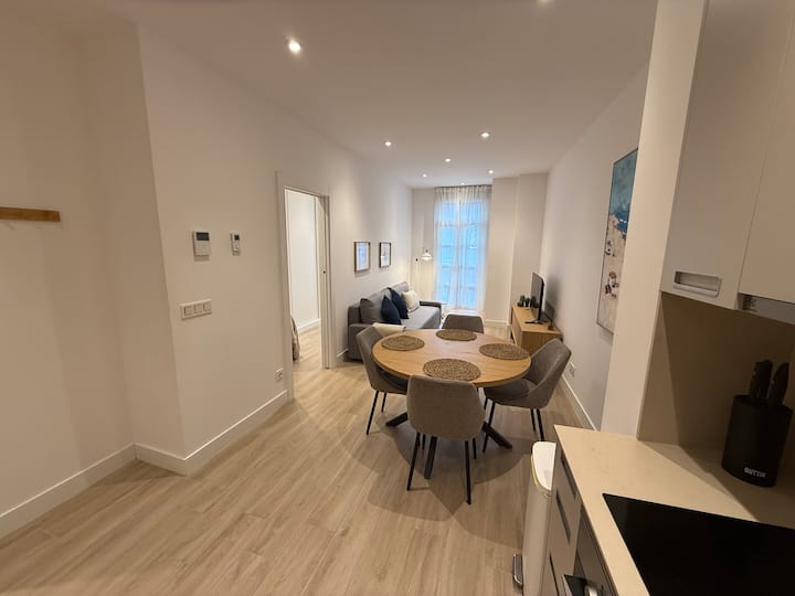 Apartamento En Pleno Centro - Gijón