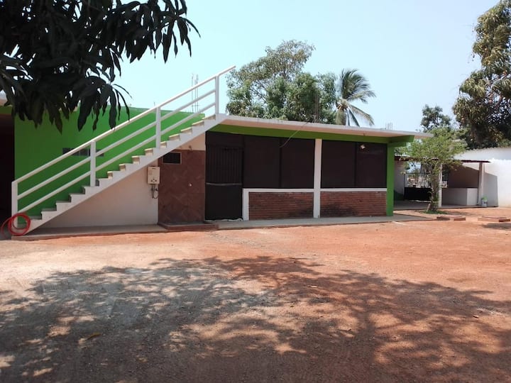 Casa A 10 Minutos De Playa Linda - Zihuatanejo