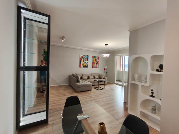 Tirana Sweet Apartment - Tirana