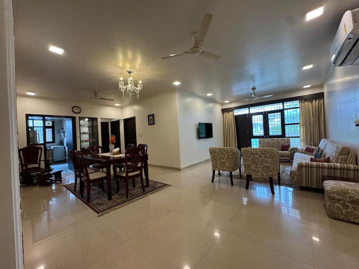 Plush Jaipur | Luxury 2bhk Apartment And Workspace - Jaipur