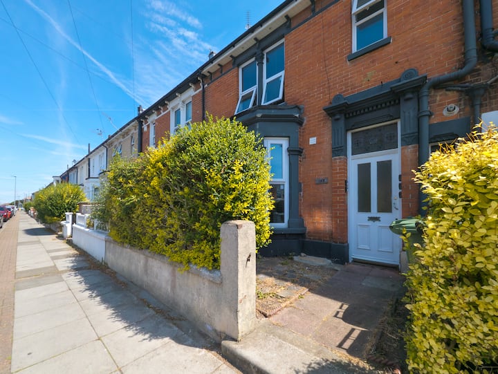 Contractors Choice - Clean, Quiet, Free Parking - Portsmouth