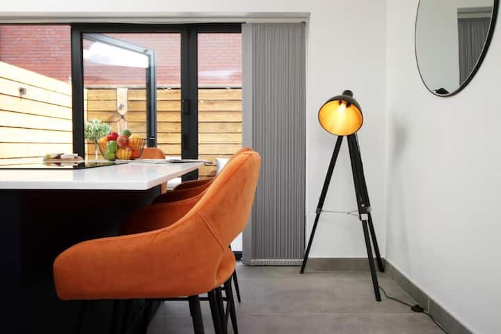 2 Br Apt | Patio | Central Cardiff | Free Wifi - Cardiff