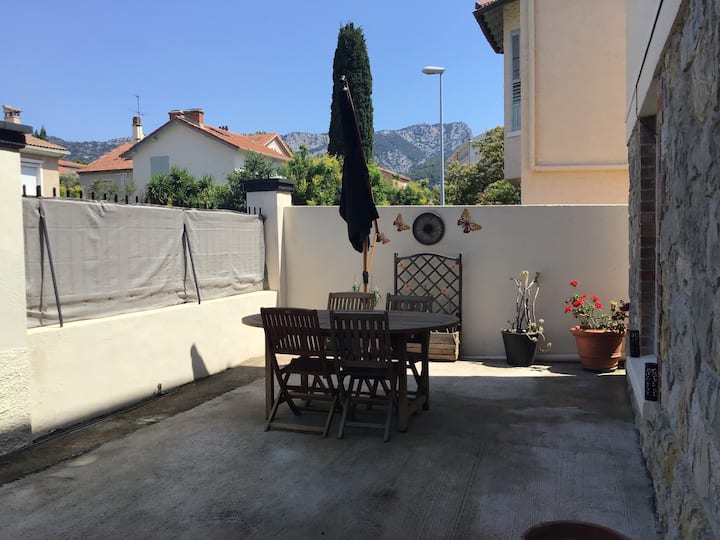 Haut De Villa Terrasse Privative - La Valette-du-Var