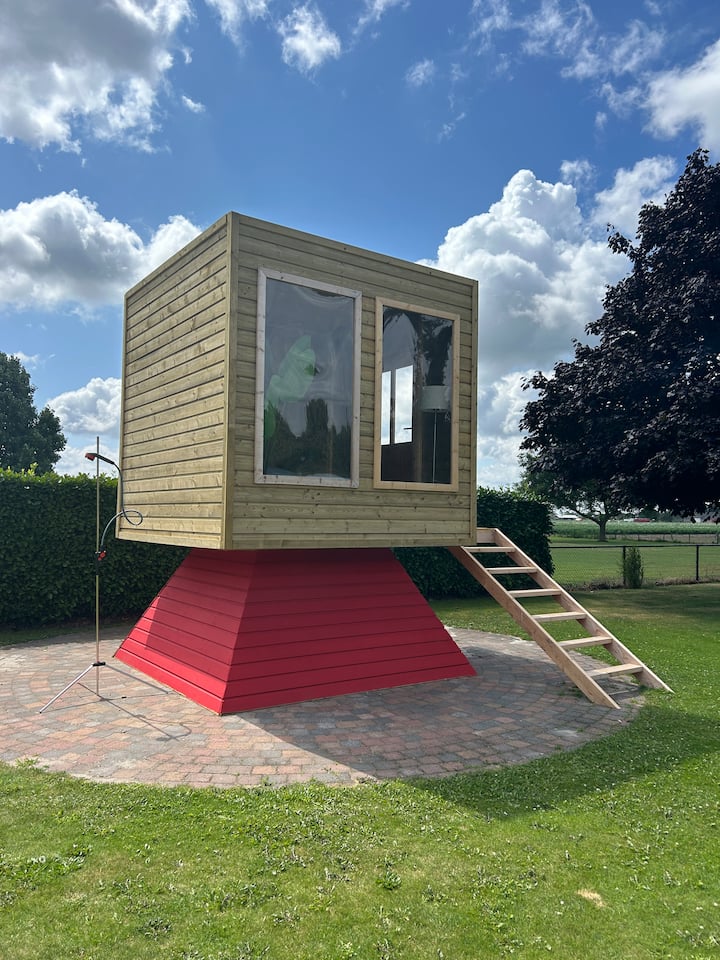 Kubus Op Piramide - Weeze