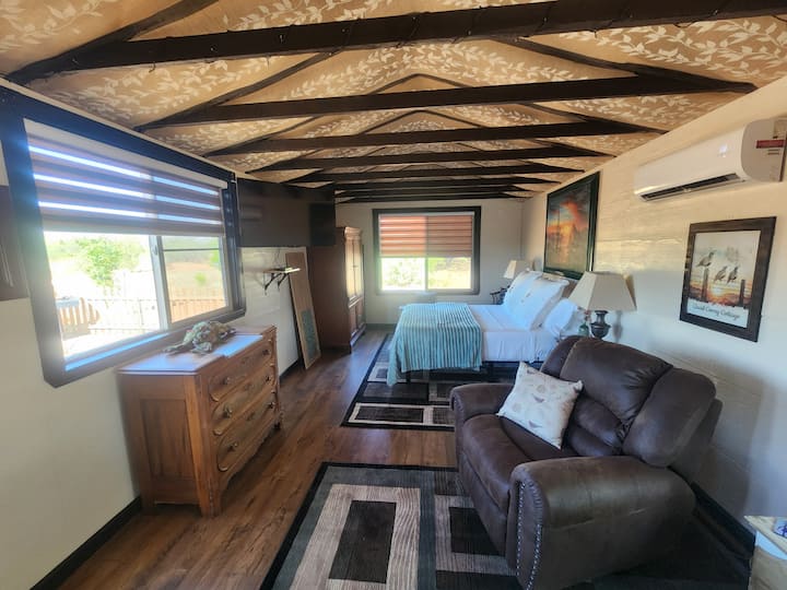 Quail Covey Cottage - Hereford, AZ