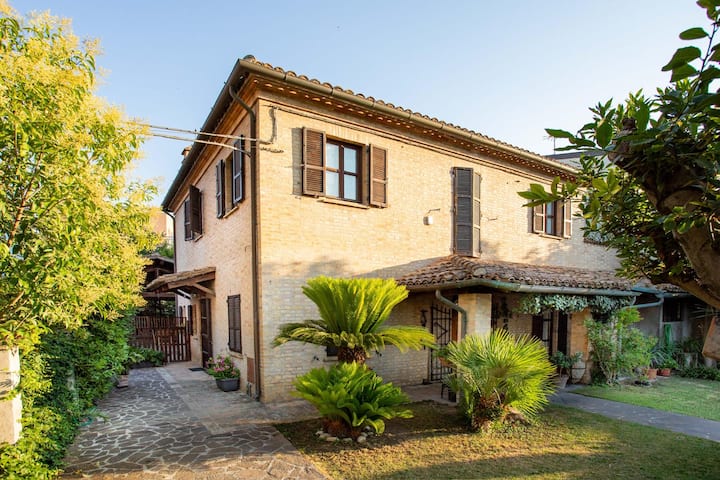Maison Galu Stanza 2 - Porto Sant'Elpidio