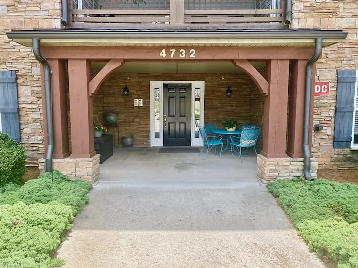 Midterm 2br – Safe & Central - Winston-Salem, NC