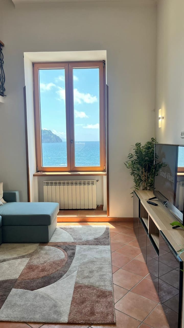 Vista Mare, Luminoso E Spiaggia Sotto Casa - Pozzuoli