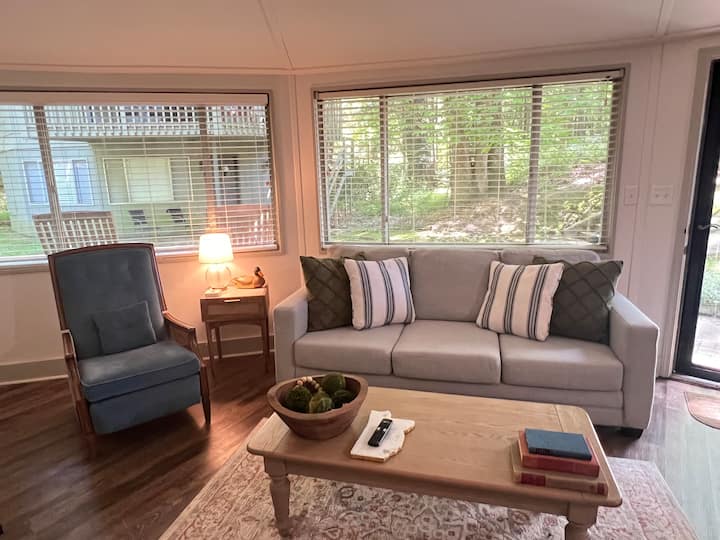 Hotty Toddy Hideaway - Oxford