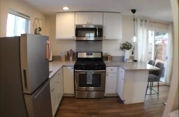 Cozy Adu Whittier Wpatio/parking - La Mirada, CA