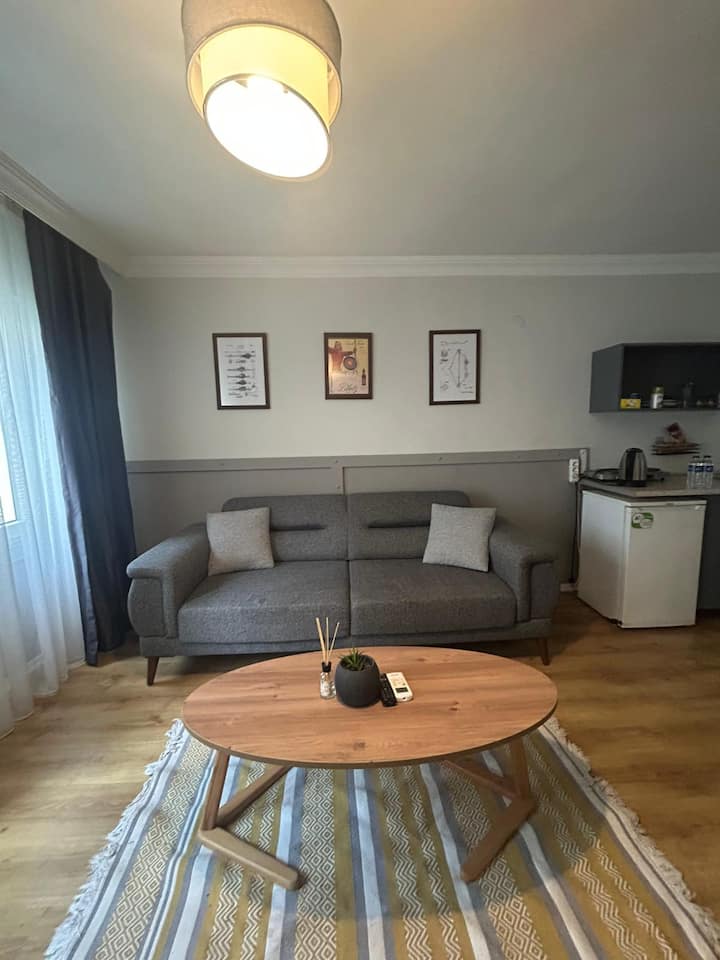 İStanbul’un Eğlence Ve Sanat Merkezinde Daire - İstanbul