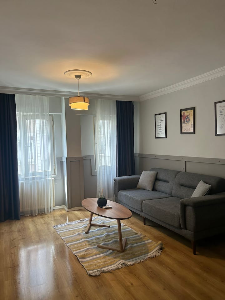 Kadıköy Osmanağa’da, Barlar Sokağında Daire - Beykoz