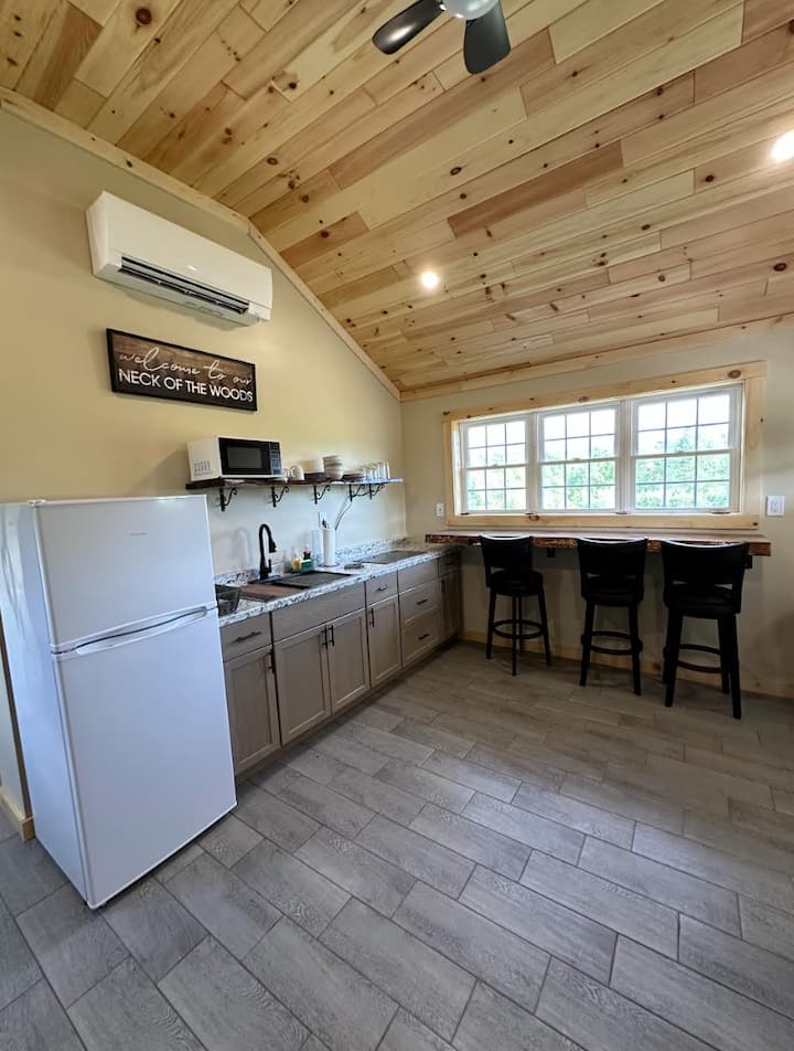 New Cozy Cabin #1 - Waterville, ME