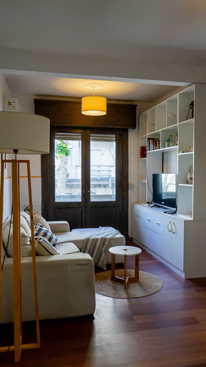 Hermoso Apto En Zona Centrica - Montevideo