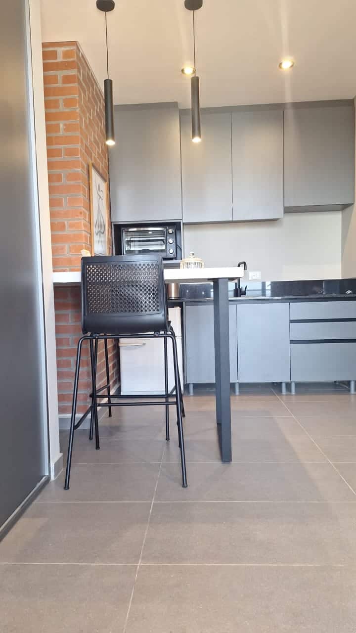 Monoambiente Moderno Y Luminoso En Zona Tranquila - Posadas