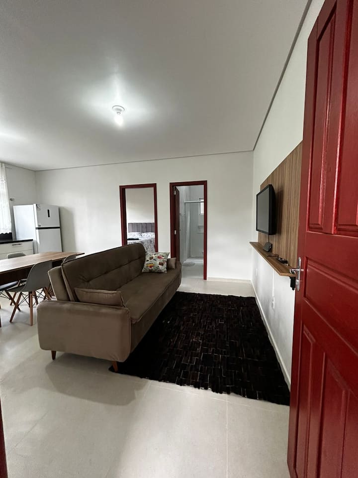 Apto 4 • 1 Quarto Para Até 2 Pessoas - Palhoça