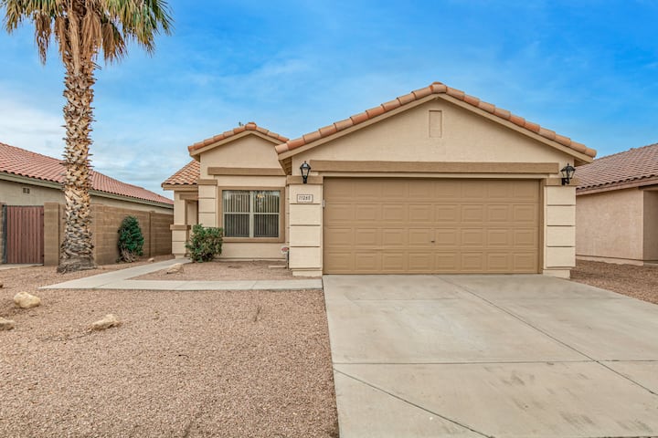 Min 30 Day Stay Inquire Within. - Apache Junction