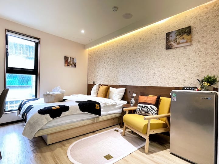 Ximending Double Room No. 2453 - 新莊區