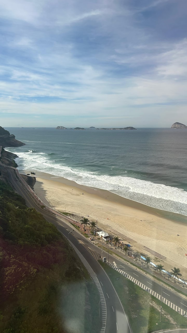 Quarto Com Vista Mar Rj - Brazil