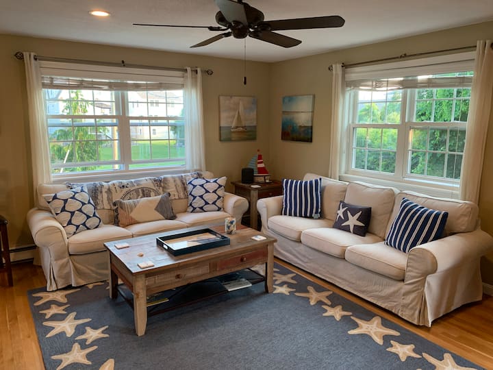 3br Home On Close To Beach & World Cup At Gillette - Falmouth, MA