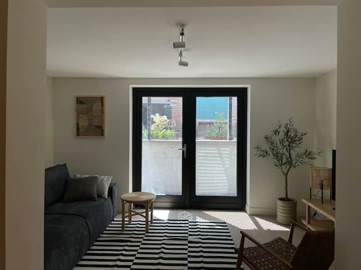 Spacious Souterrain Apartment With Garden Access - Nijmegen