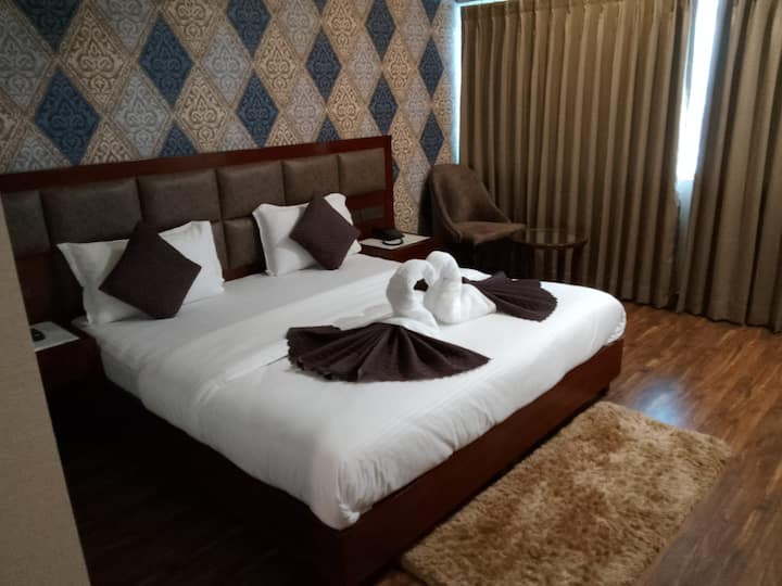 Hotel Royal Serena - 安巴拉