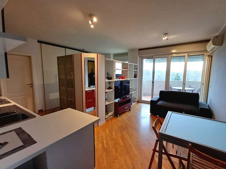 Ampio Terrazzo Vista San Luca - Monolocale A+ - Bologne